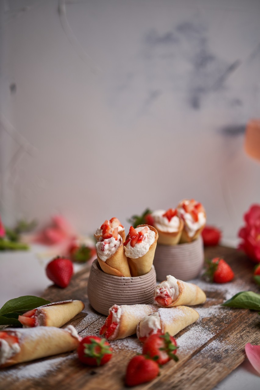 Stanitzel mit Erdbeerobers » Rezept | SPAR Mahlzeit!